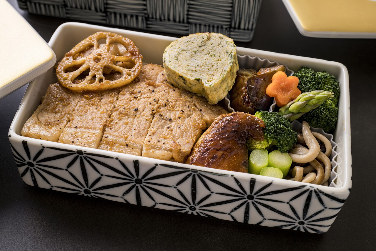 Best Bento Boxes : A Guide To Packing Perfect Lunches – Pete Loves Salads